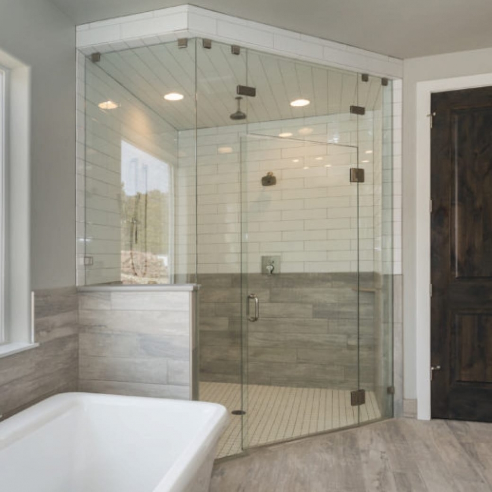 Shower Doors | Seamless Showers | Frameless Shower | Shower Doors of Nashville